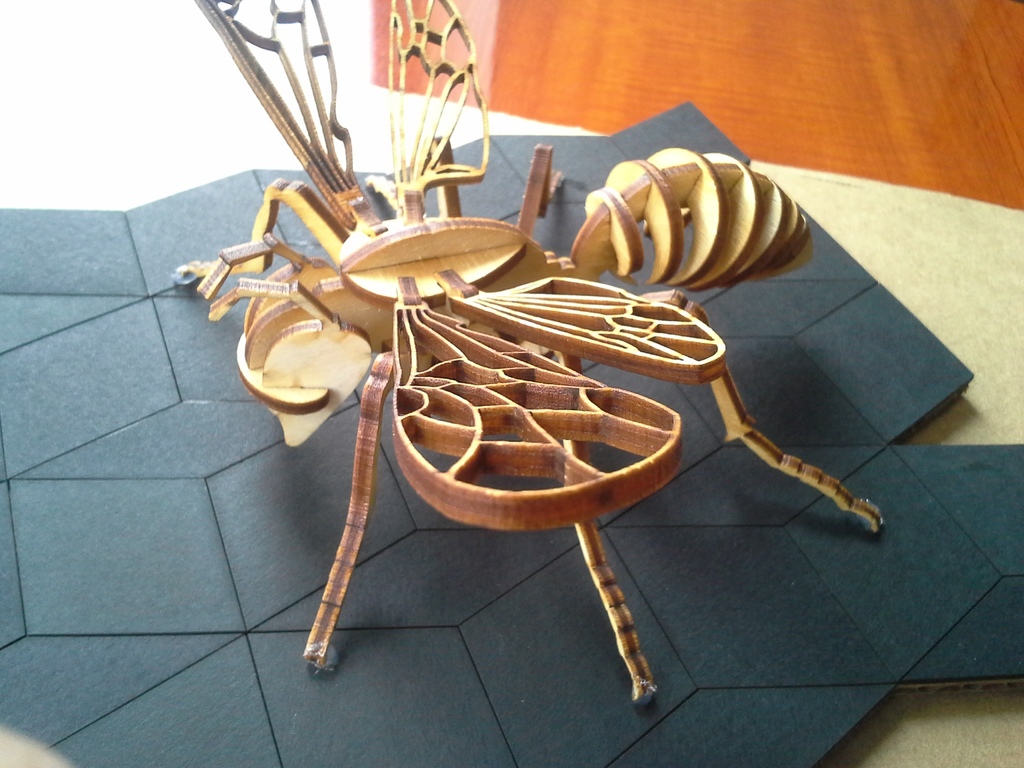Laser Cut Bee 3mm DXF File Free Download - 3axis.co