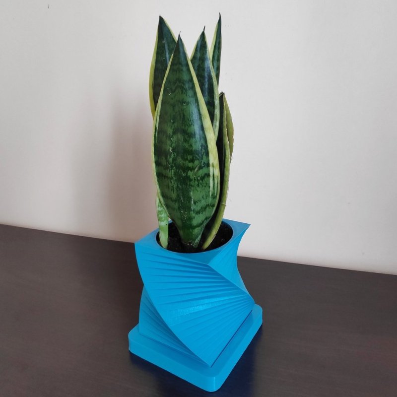 Twisted Flowerpot 3D Printer Model Download Free STL File - 3axis.co