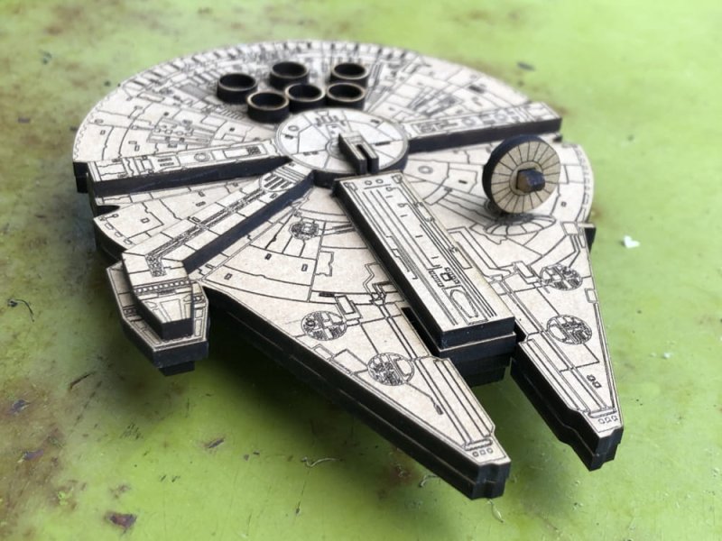 Laser Cut Star Wars Millennium Falcon Free Vector cdr Download - 3axis.co