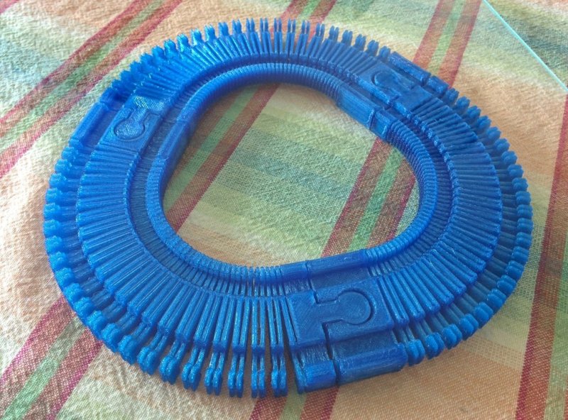 Double Sided Remix Of Customizable Flexible Toy Train Tracks 3D Printer ...