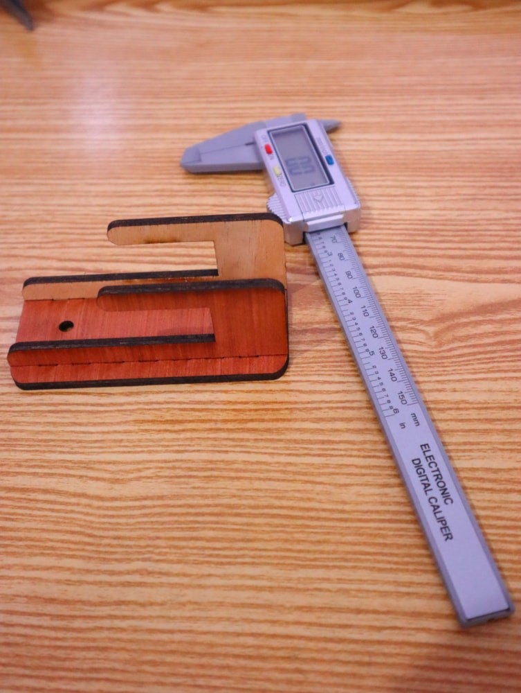 Laser Cut Digital Vernier Caliper Wall Mount Holder 4mm DXF File Free Download - 3axis.co