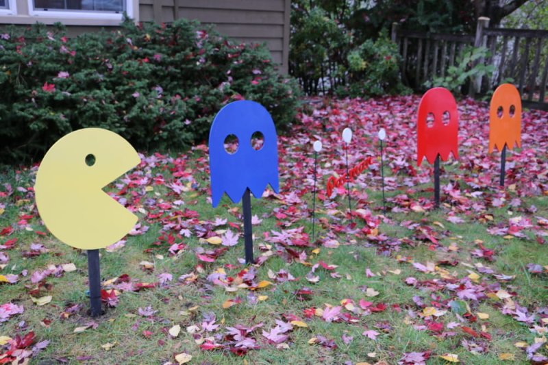 Laser Cut Pacman Yard Decor SVG File Free Download - 3axis.co