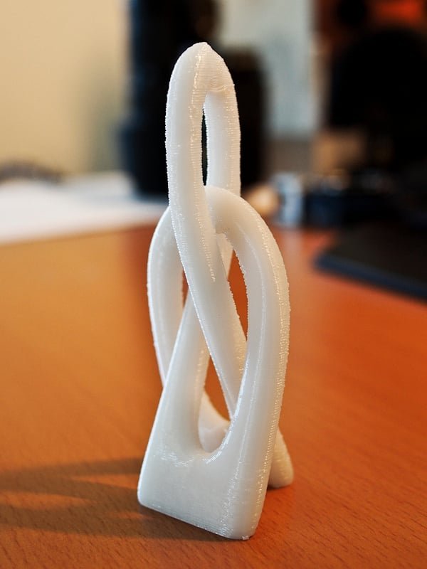 Vica Illusion Sculpture 3D Printer Model Download Free STL File - 3axis.co
