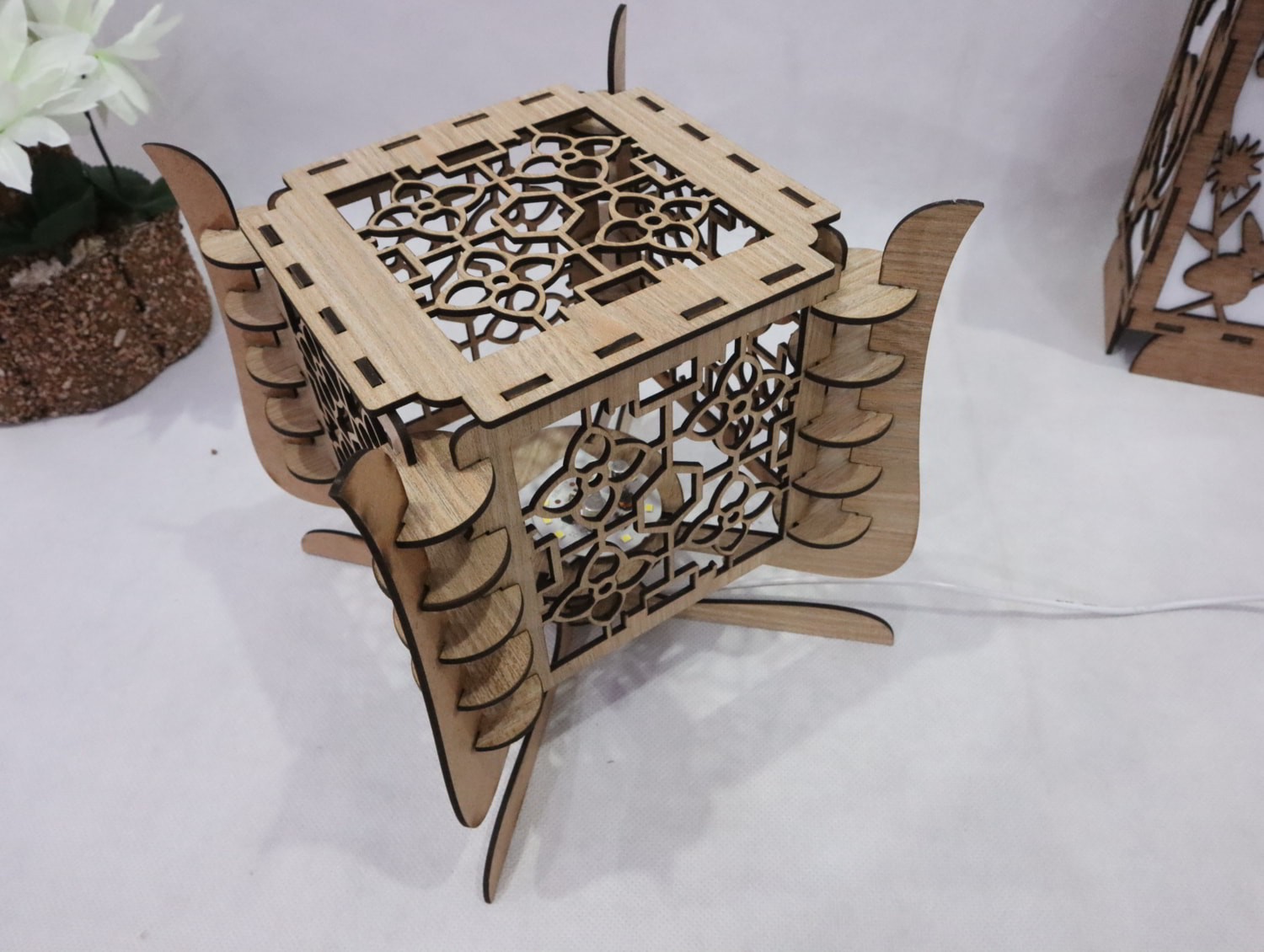 Laser Cut Contemporary Wooden Table Lamp 3mm SVG DXF CDR AI PDF Free ...