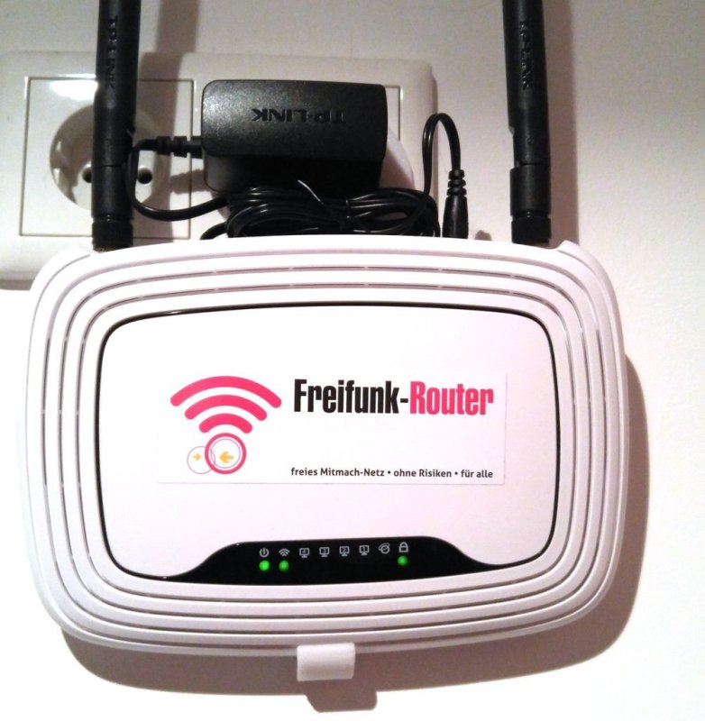 WR841N/ND Bracket For Wall Socket 3D Printer Model Download Free STL ...