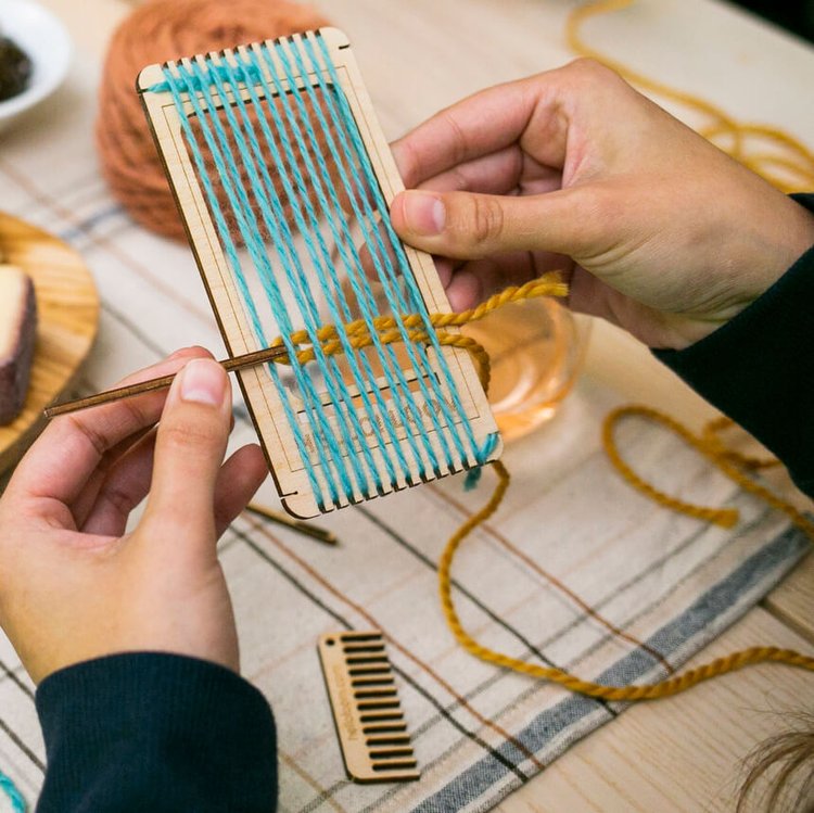 Laser Cut Mini Hand Loom SVG File Free Download - 3axis.co