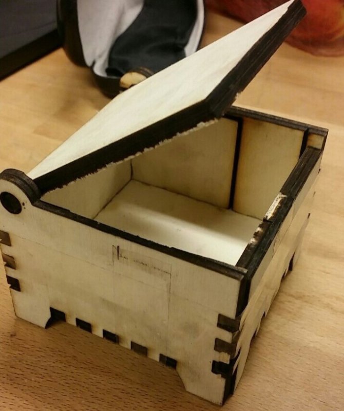 Laser Cut Wooden Trinket Box DXF File Free Download - 3axis.co