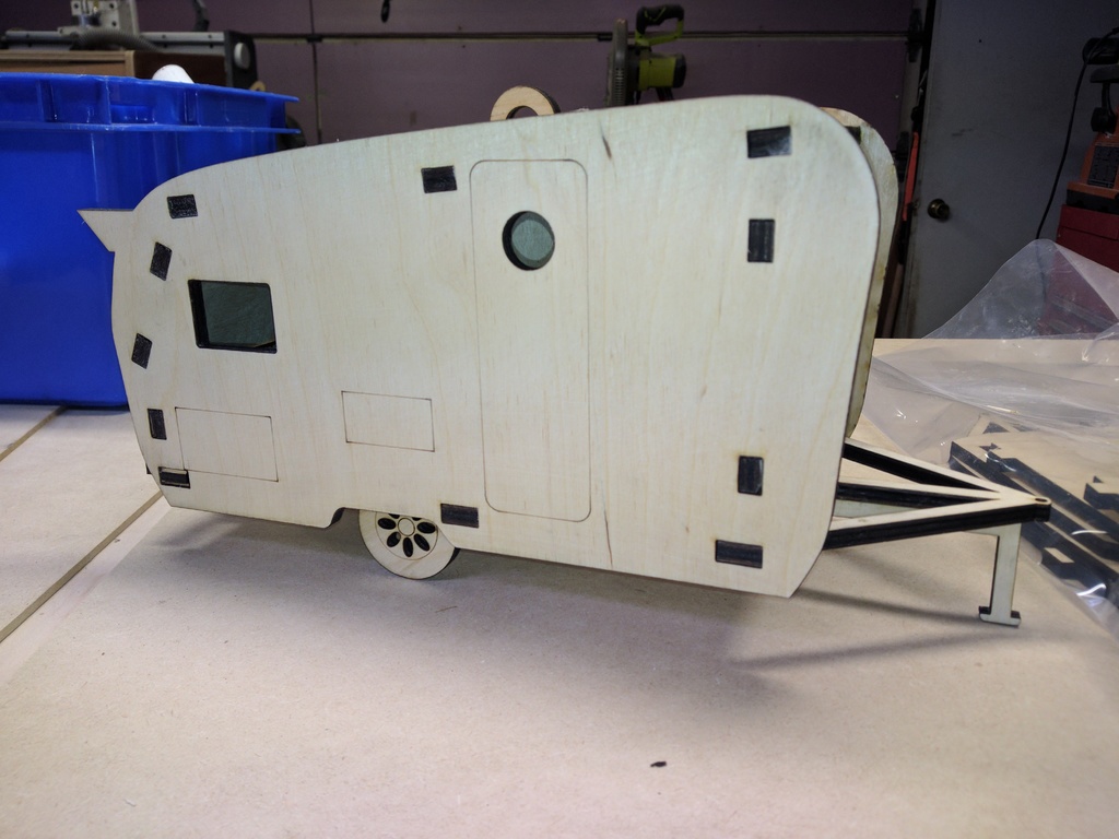 Laser Cut Camper Birdhouse DXF File Free Download - 3axis.co