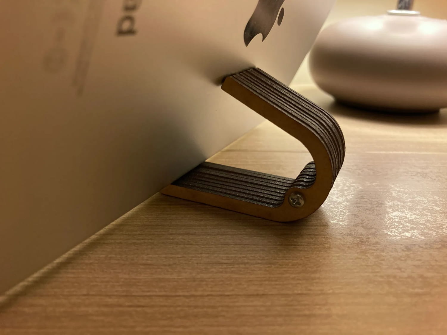 Laser Cut Wood Tablet iPad Stand DXF File Free Download - 3axis.co