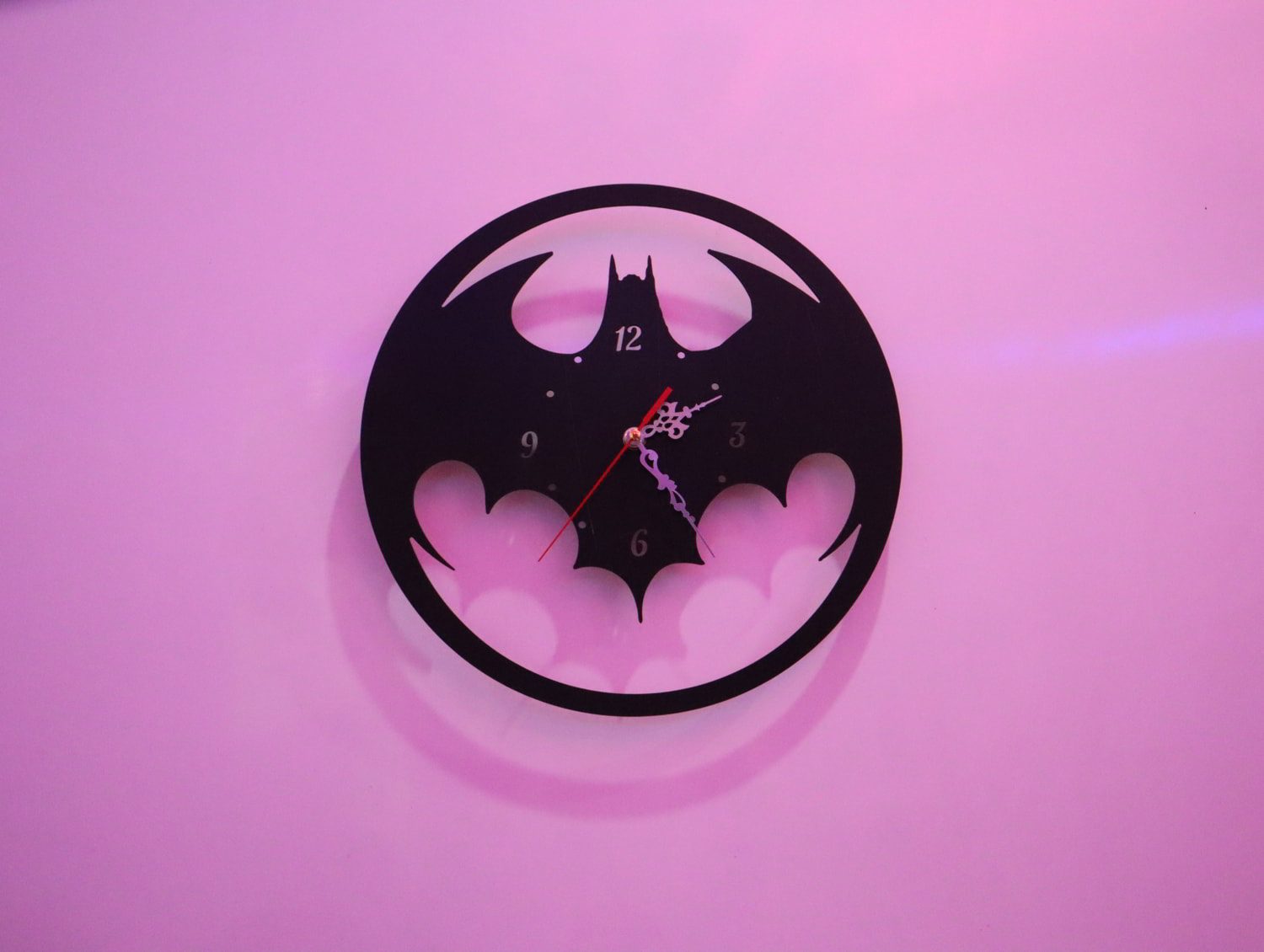 Laser Cut Batman Wall Clock SVG DXF CDR AI PDF Free Download - 3axis.co