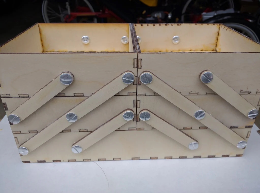 Laser Cut Expanding Storage Box SVG File Free Download - 3axis.co